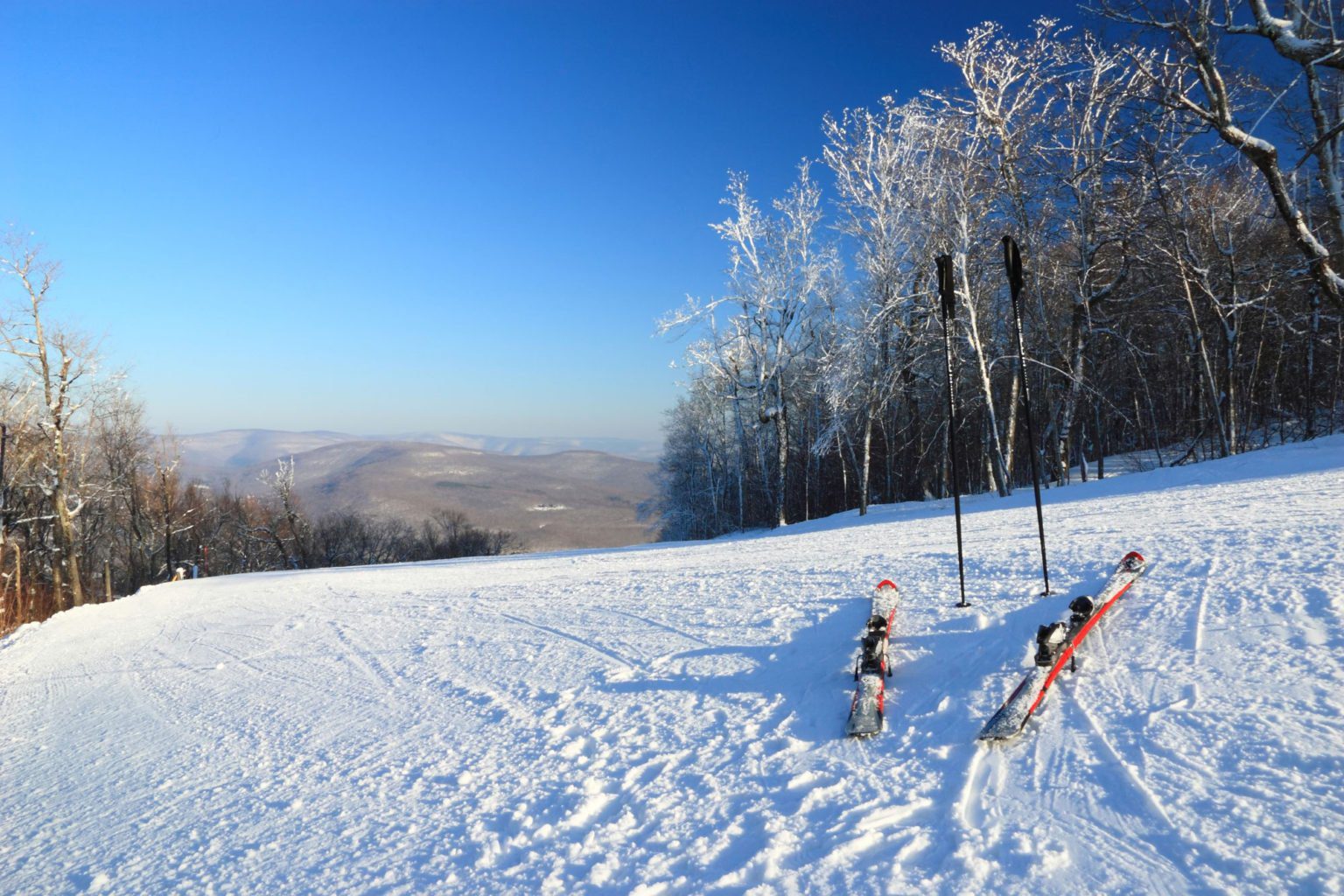 Winter Getaway: Skiing in the Catskills | RW Catskills